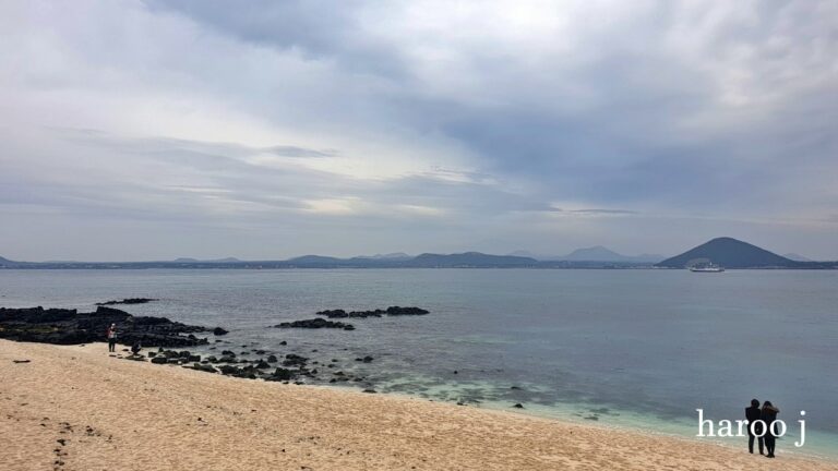 우도 해수욕장 바다가 얼마나 예쁘길래 - HAROOJAY